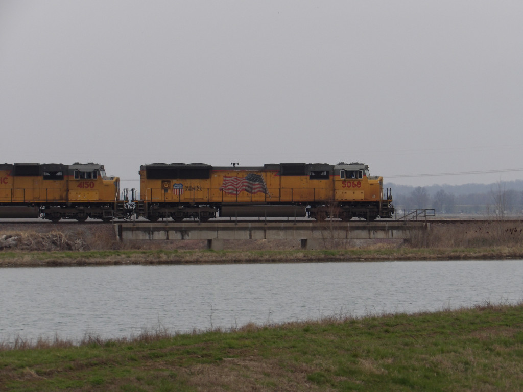 UP SD70M 5068