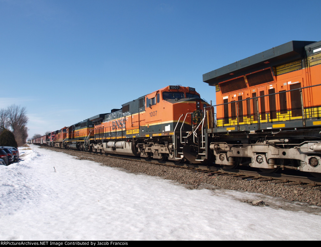 BNSF 1007