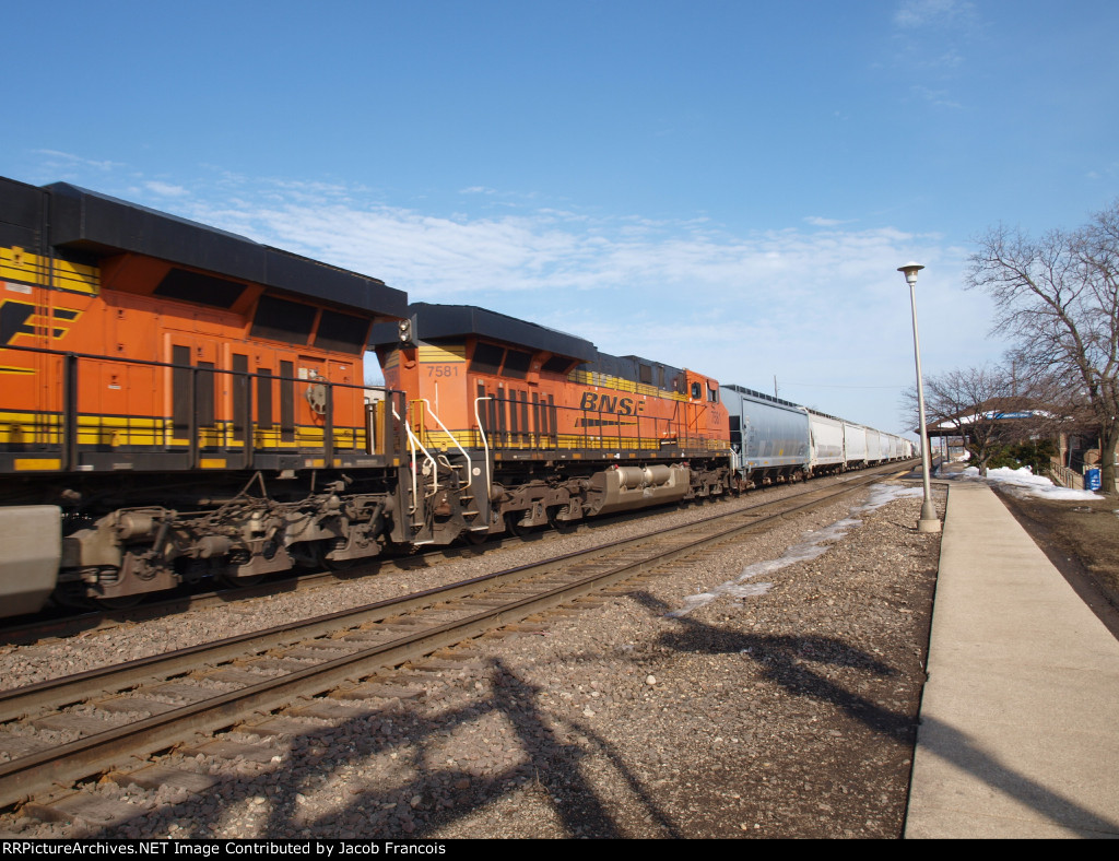 BNSF 7581