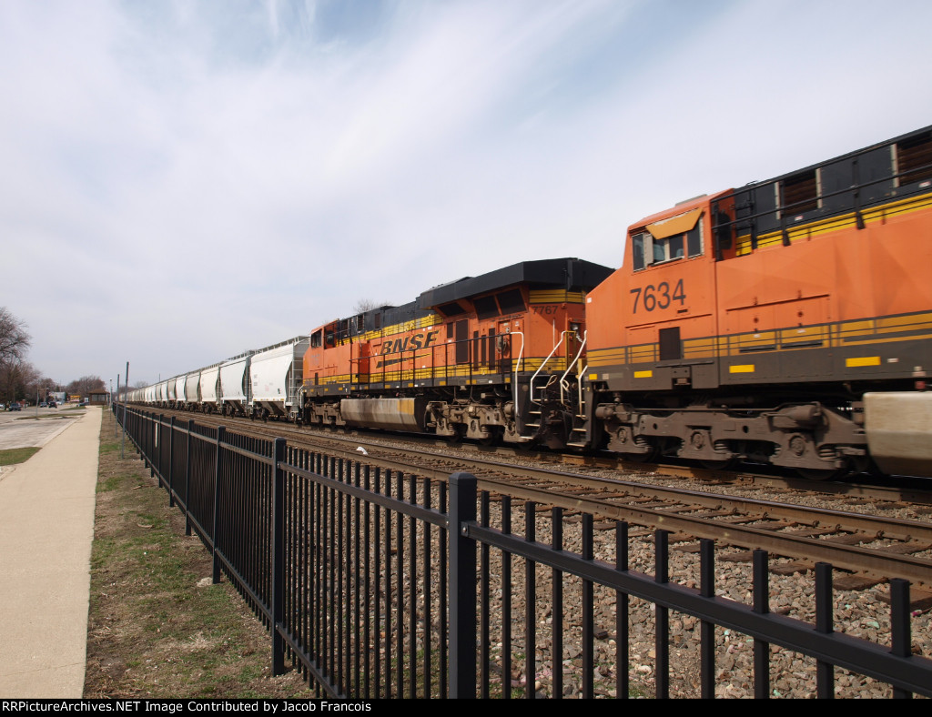 BNSF 7767