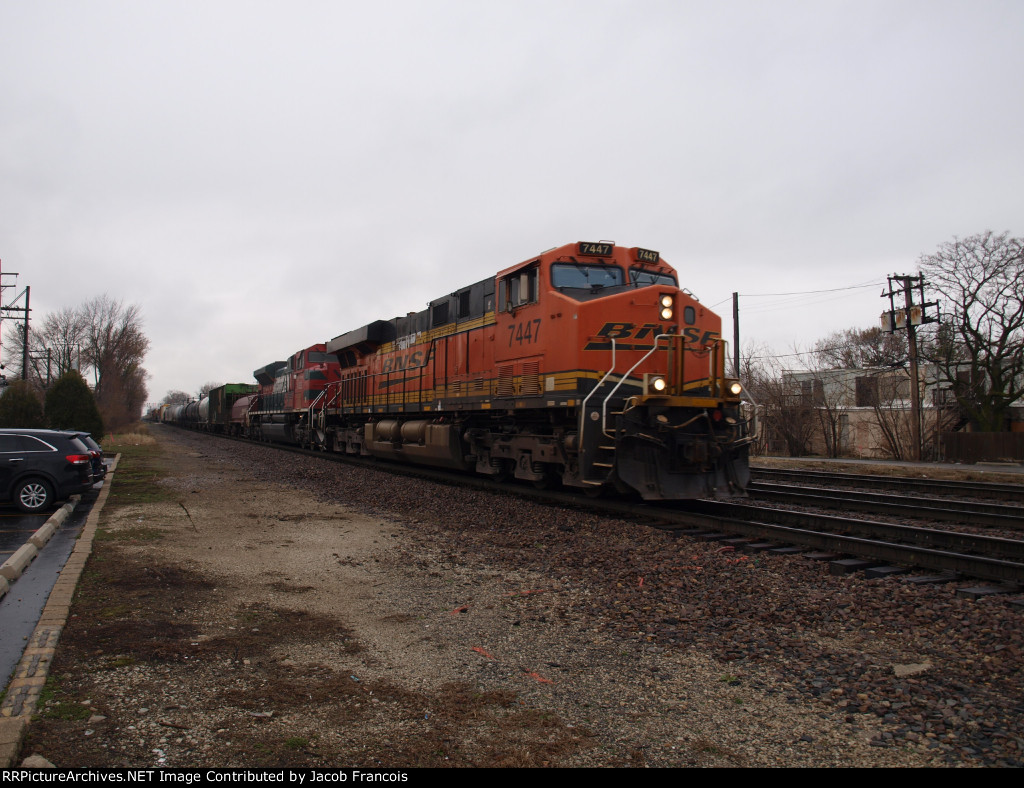 BNSF 7447