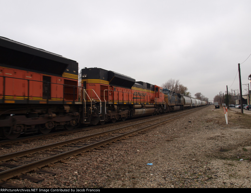 BNSF 9228