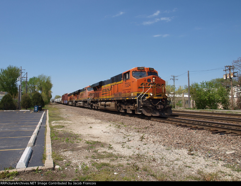 BNSF 7334