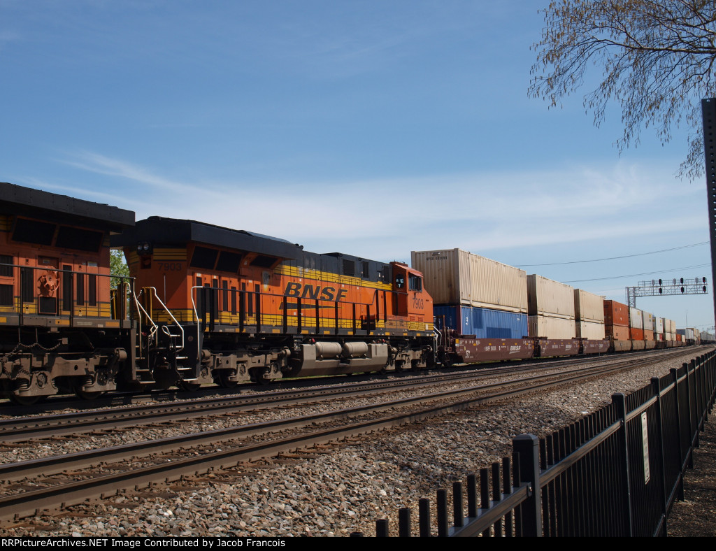 BNSF 7903
