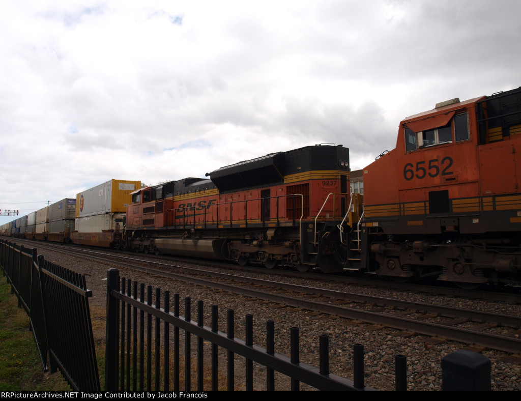 BNSF 9237
