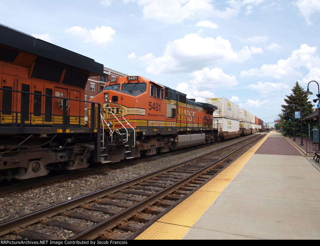 BNSF 5481