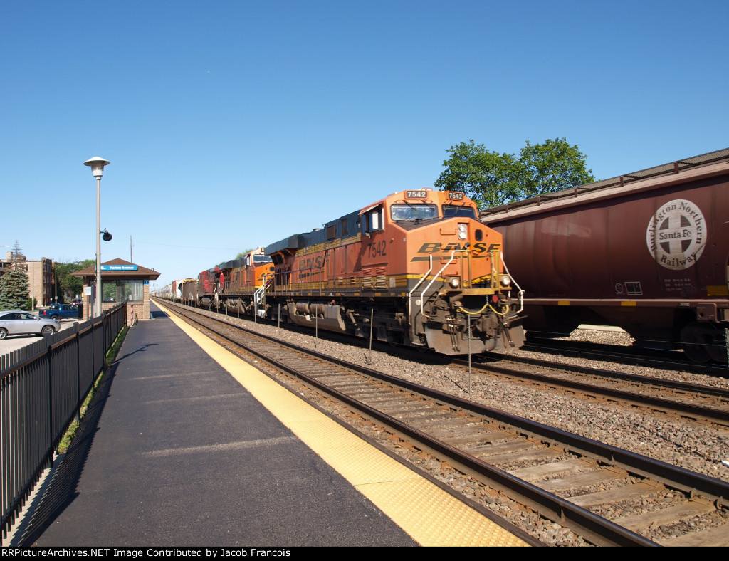 BNSF 7542