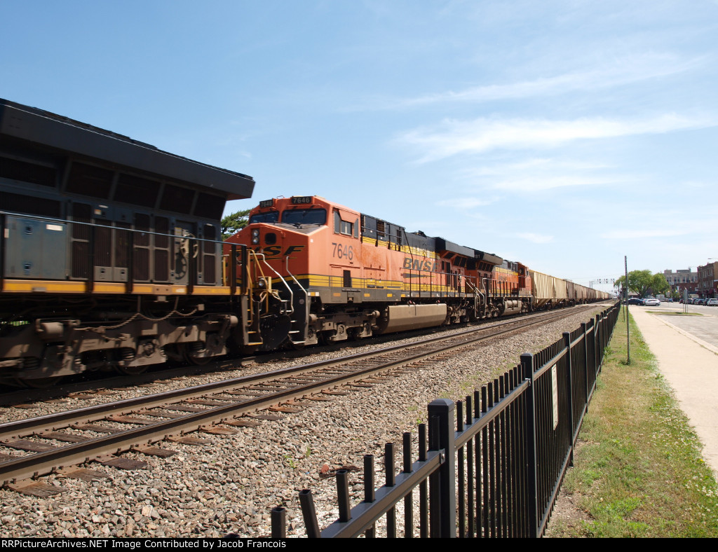 BNSF 7646