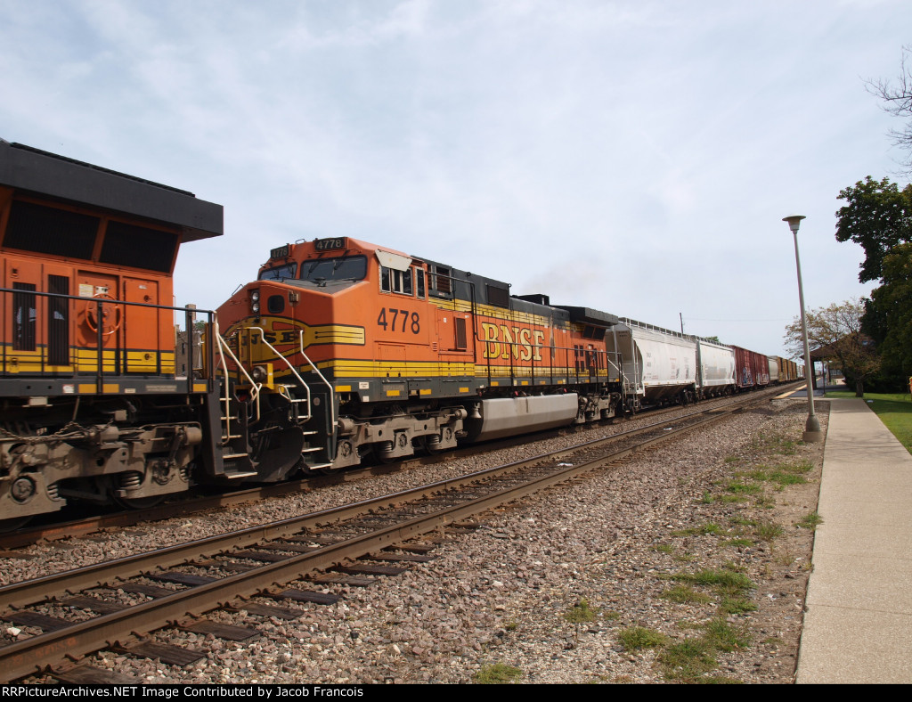 BNSF 4778