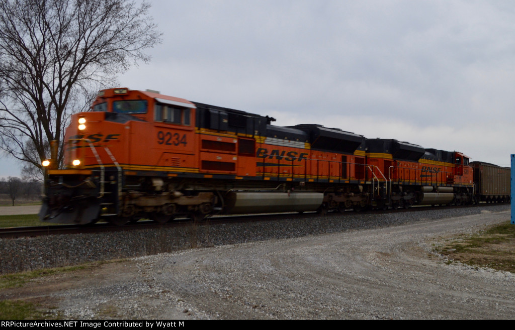 BNSF 9234