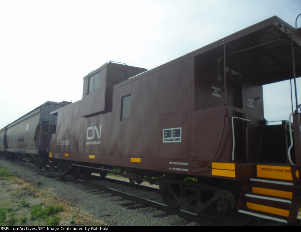 IC 199500 CN Caboose