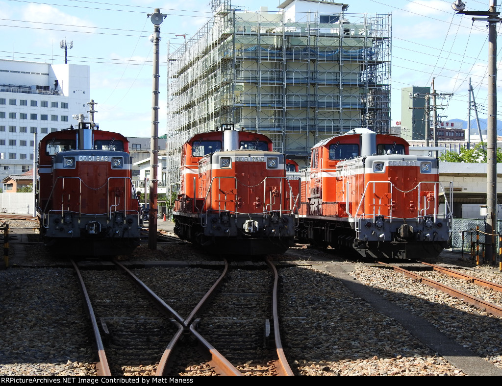 Three DD51's parked