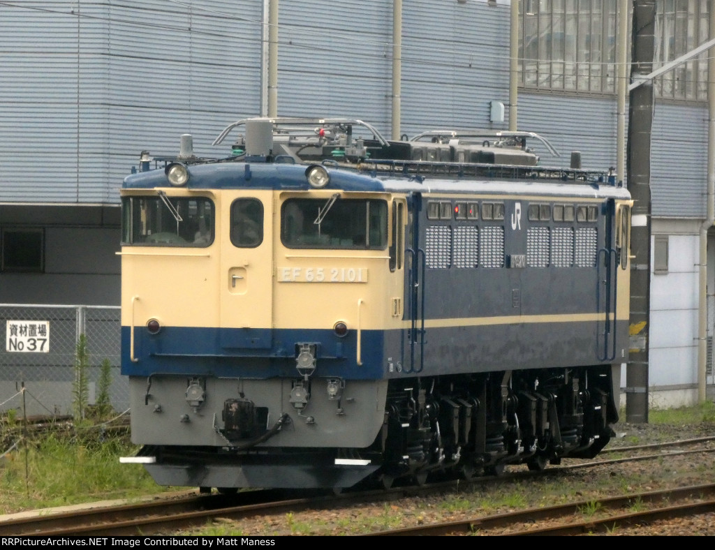 EF65-2101