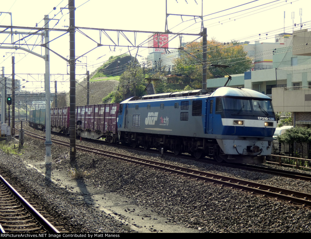 EF210-138