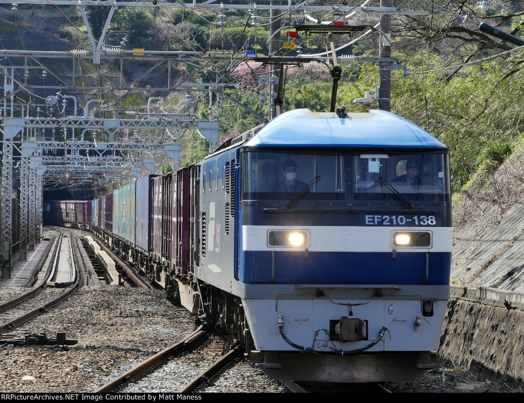 EF210-138