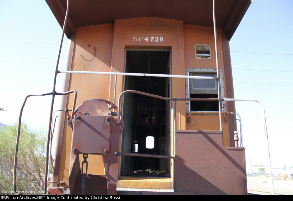 SP4728 Caboose