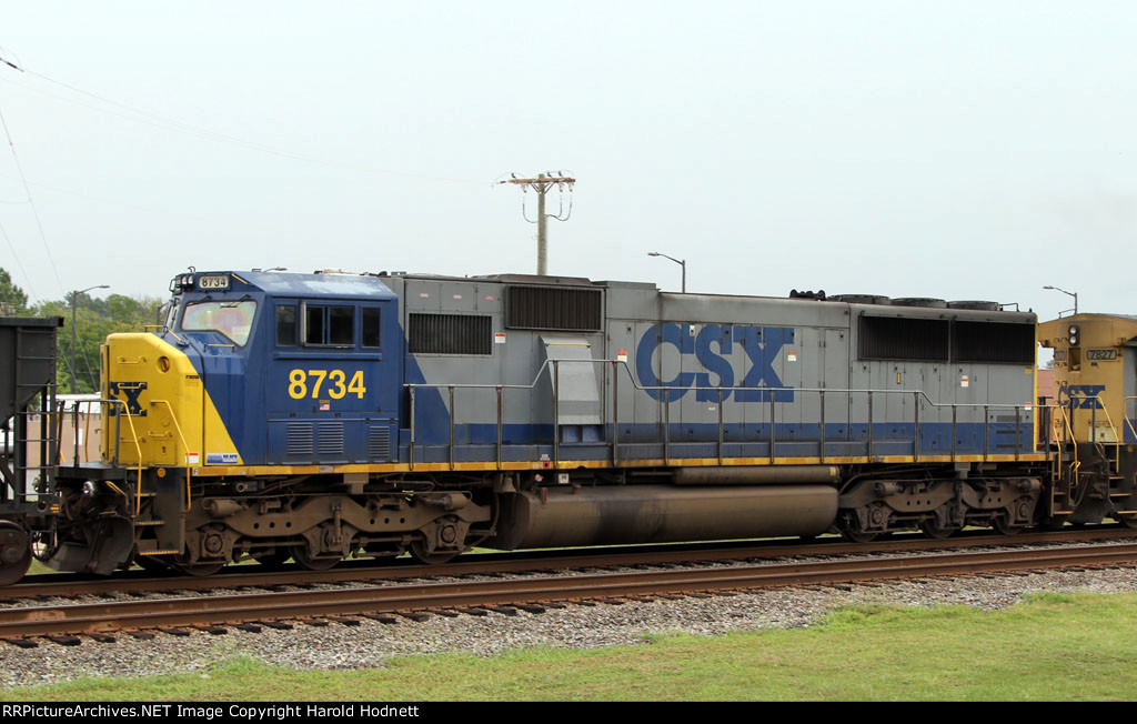 CSX 8734