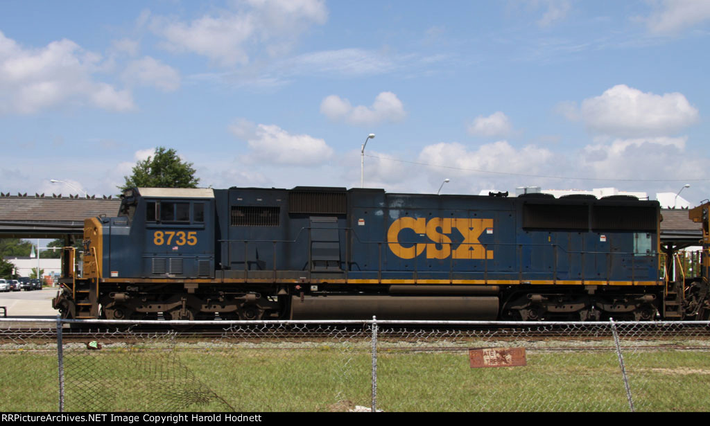 CSX 8735
