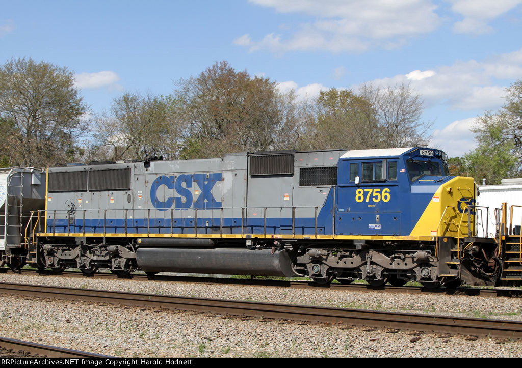 CSX 8756
