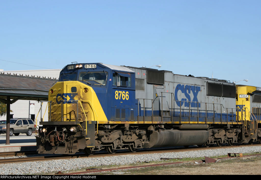 CSX 8766