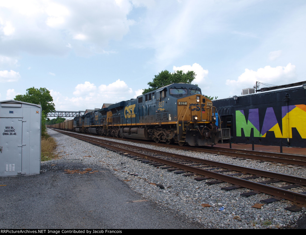 CSX 827