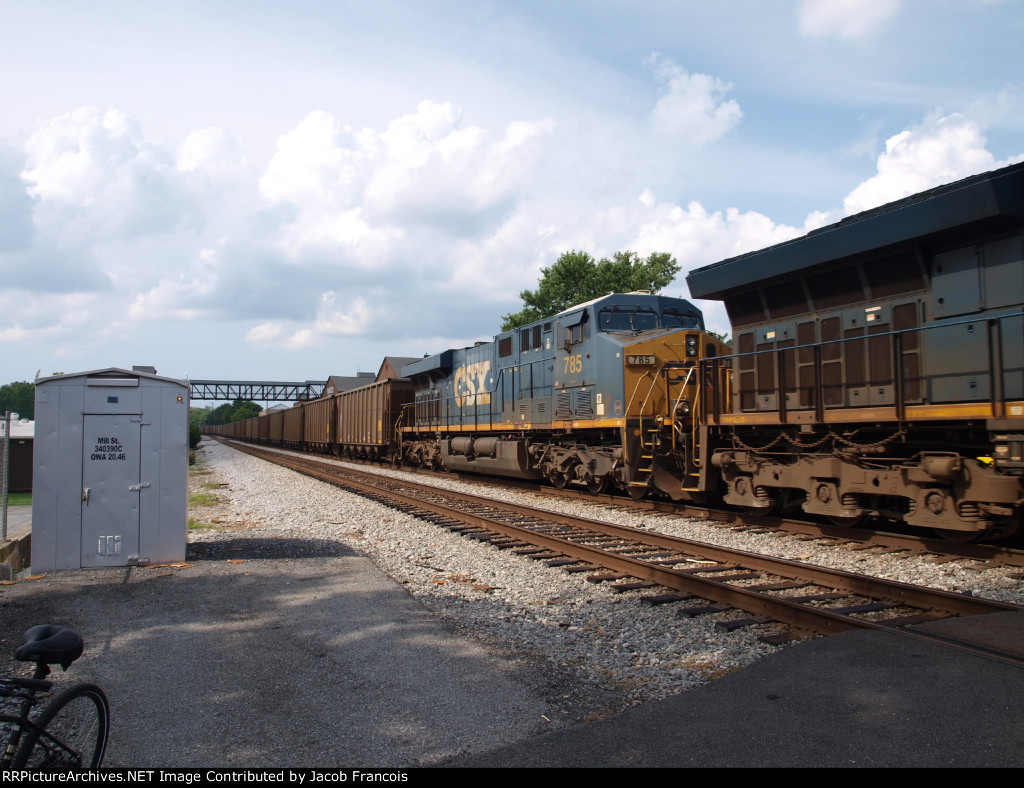 CSX 785