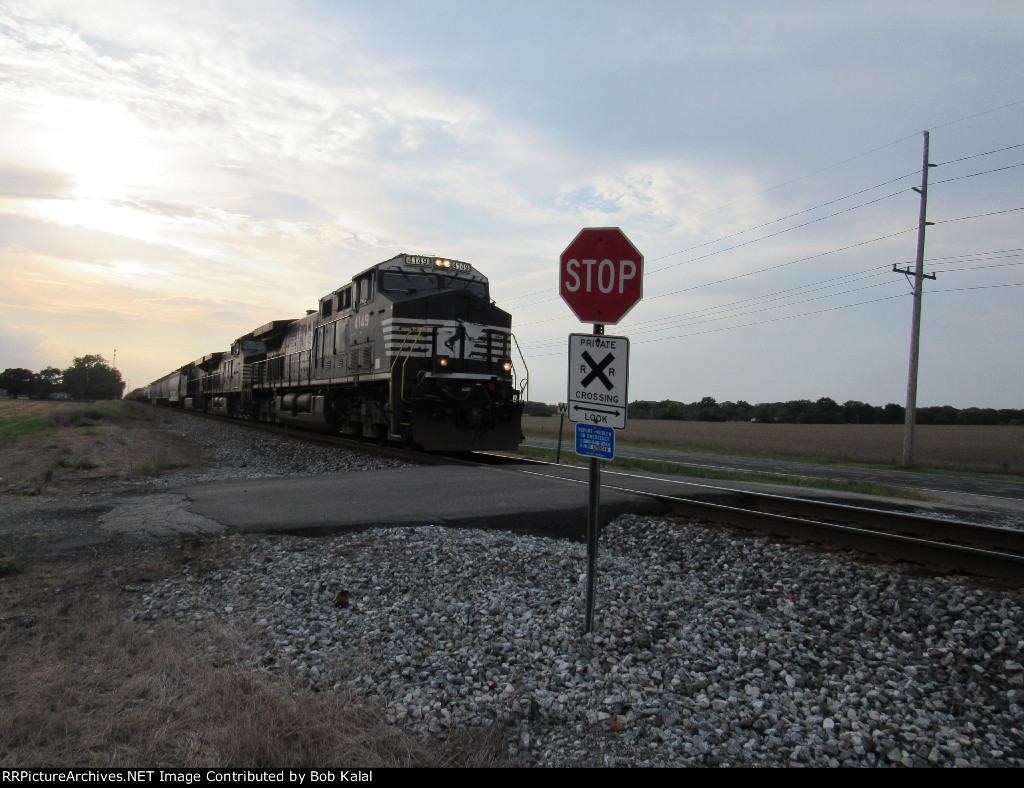 Evening on the East side of Sidney. NS 4149 & 9708 with Norfolk & Western Heritage Unit #8103 ...