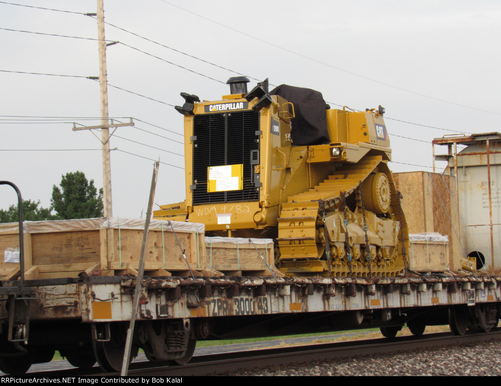 Evening on the East side of Sidney. NS 4149 & 9708 with Norfolk & Western Heritage Unit #8103 ...