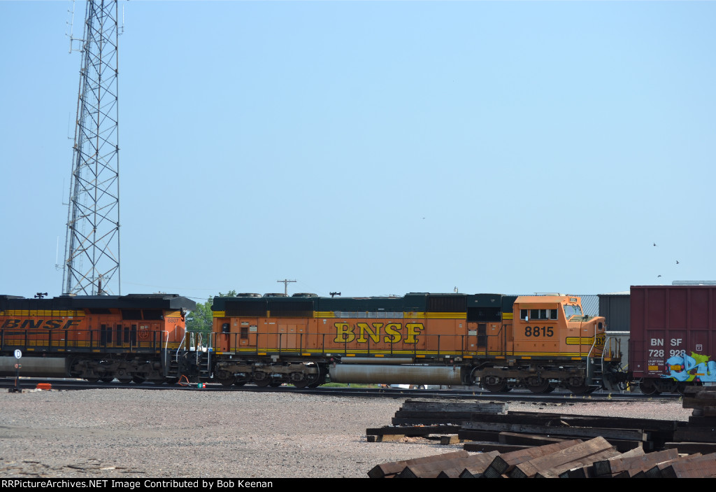 BNSF 8815