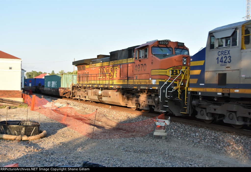 BNSF 4970 Roster shot.