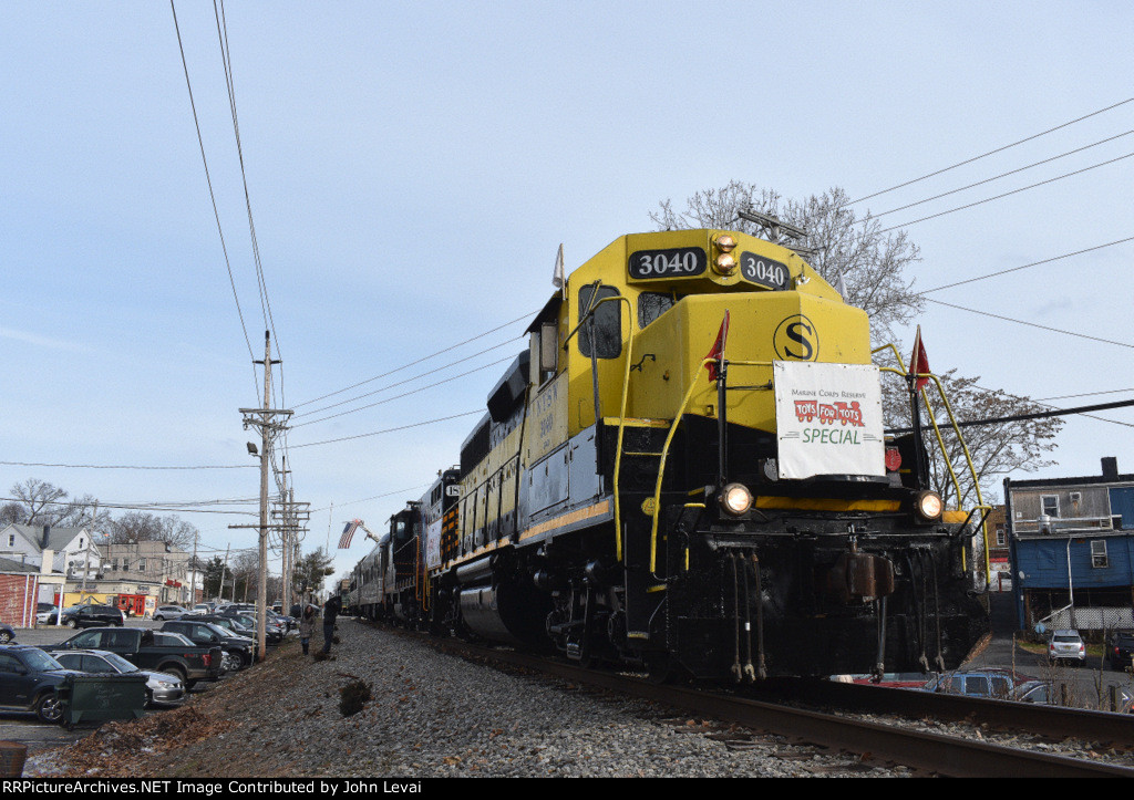 NYS&W 2018 Toys for Tots Train