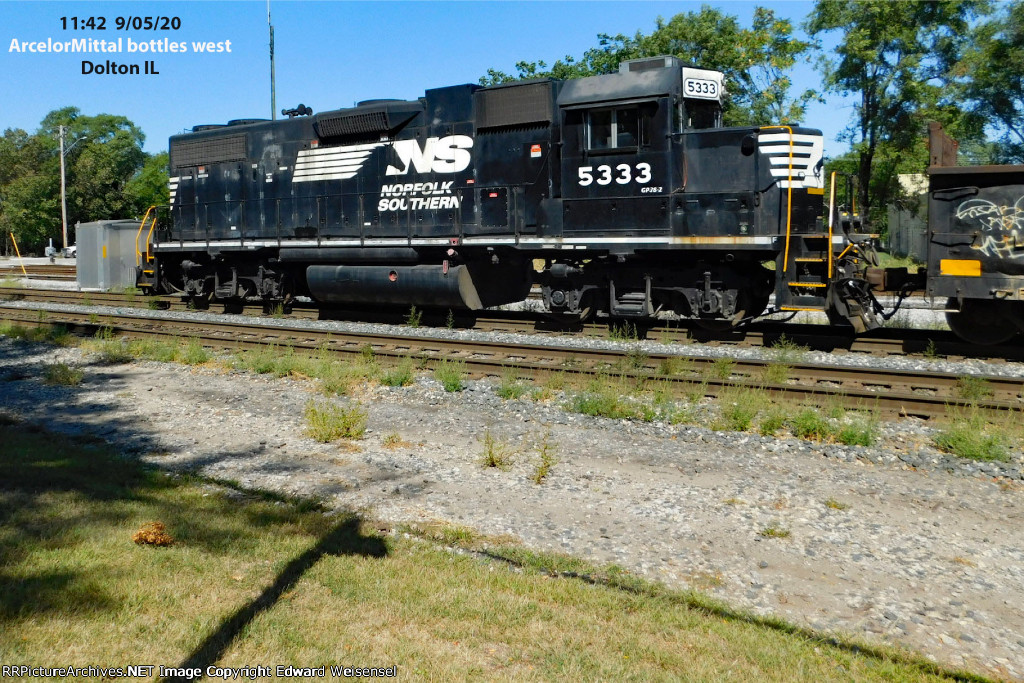 Hot stuff running to Riverdale with a stallion GP 38-2