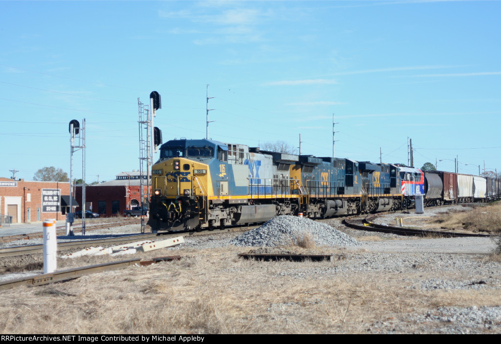 Q648 coming up to Cordele interlocking.