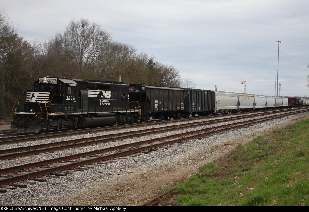 NS 3236 working the yard.