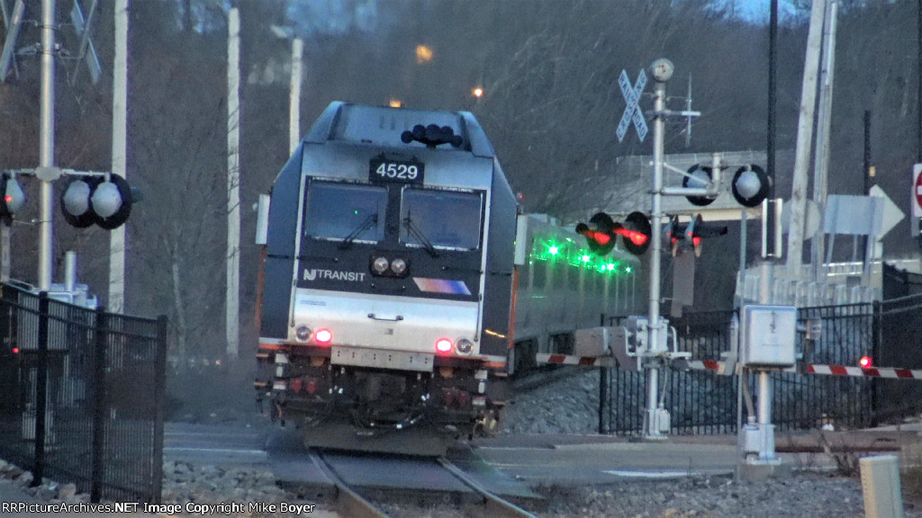 NJT 4529