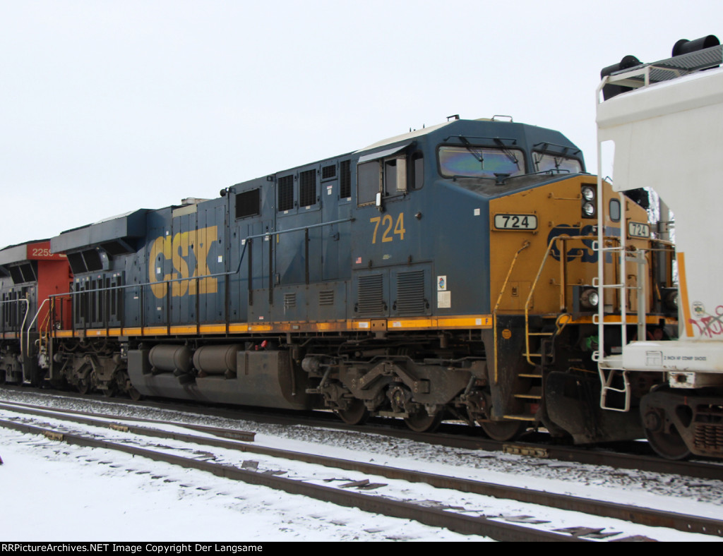 CSX 724