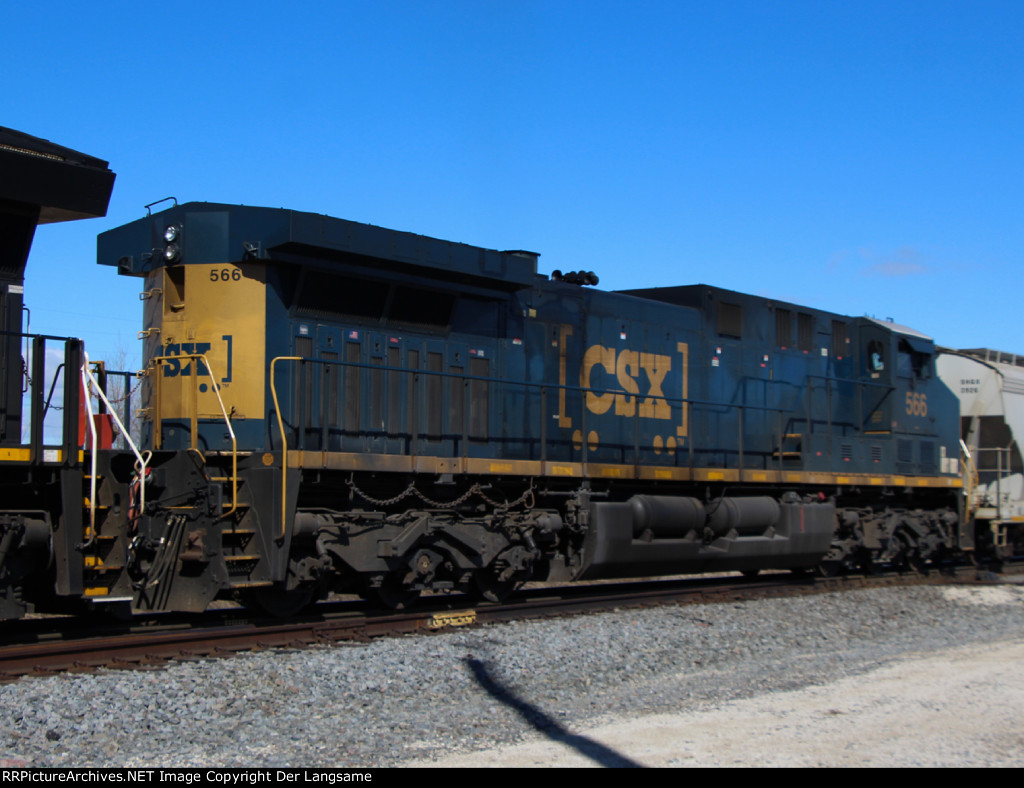 CSX 566