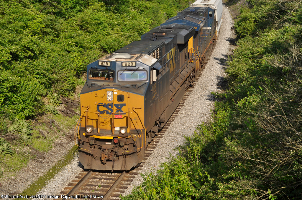 CSXT 928 West