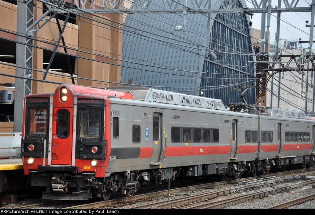 Another westbound commuter makes its stop