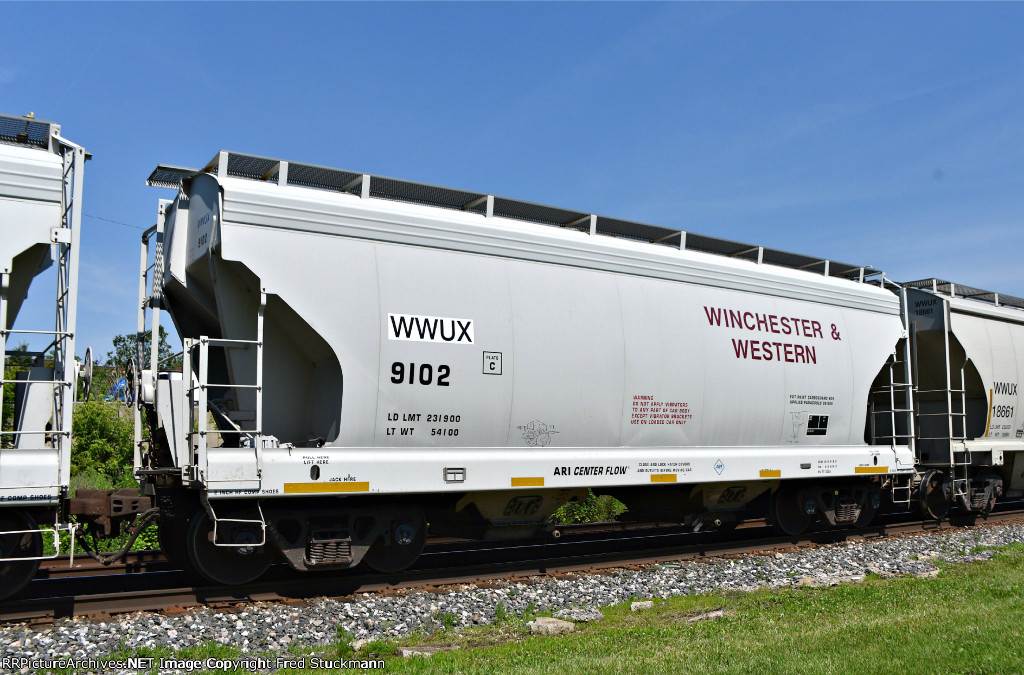 WWUX 9102 is new to rrpa.