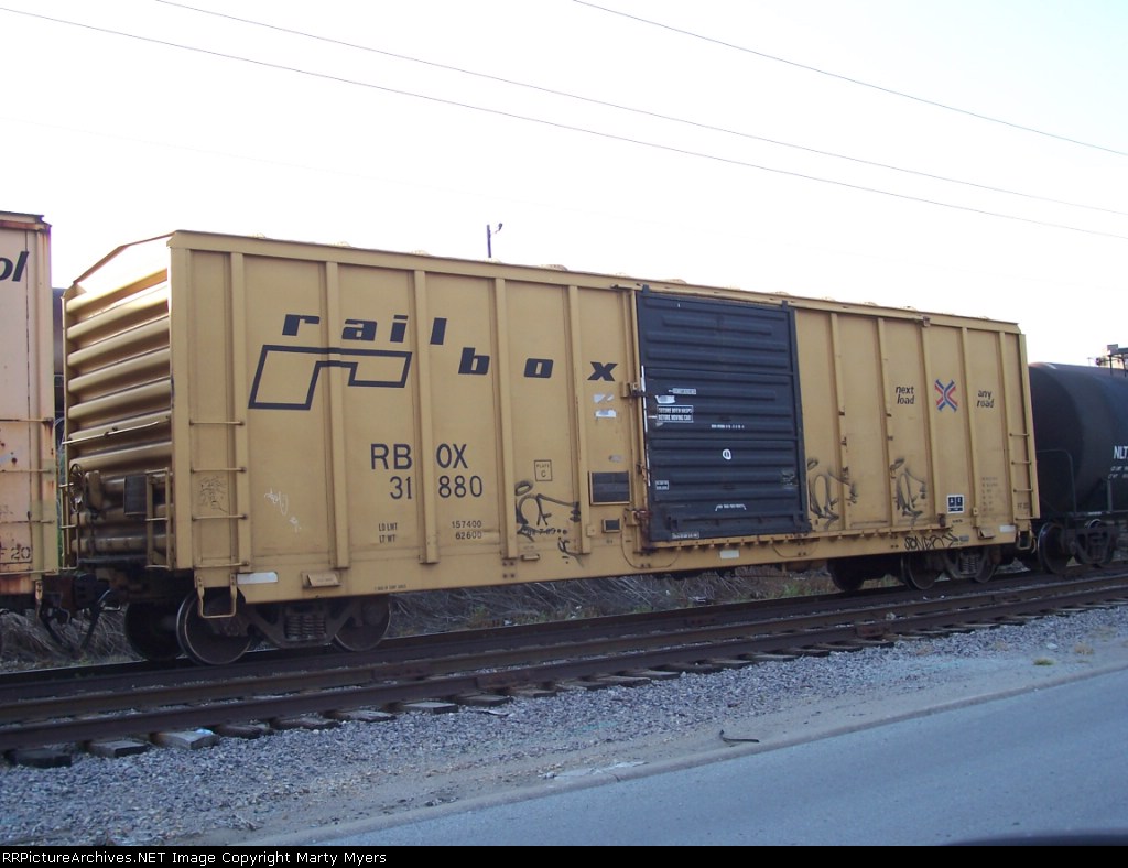 RBOX 31880
