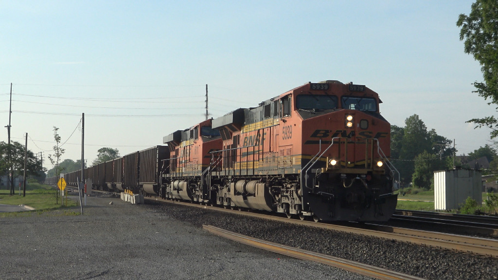 BNSF 5939