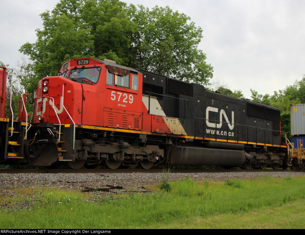 CN 5729