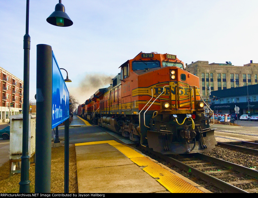BNSF 5218