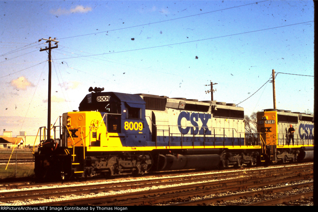 CSX 8009