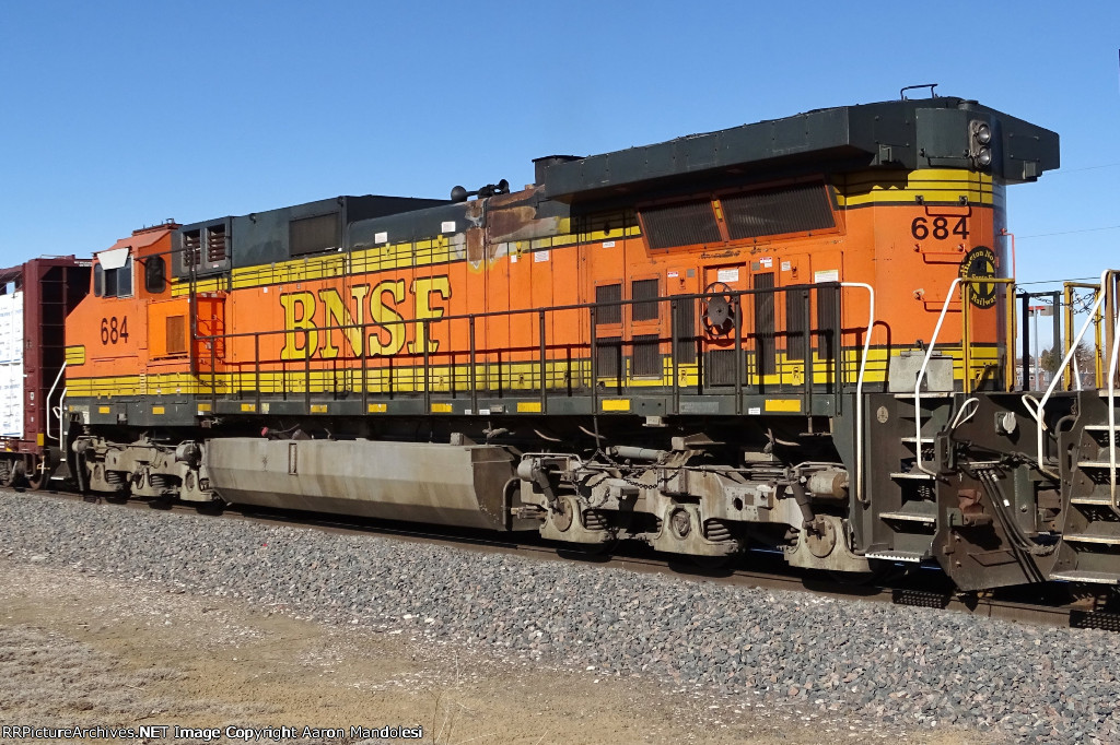 BNSF 684
