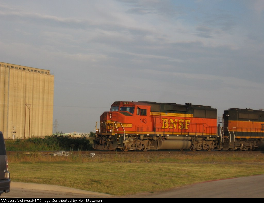 BNSF 143
