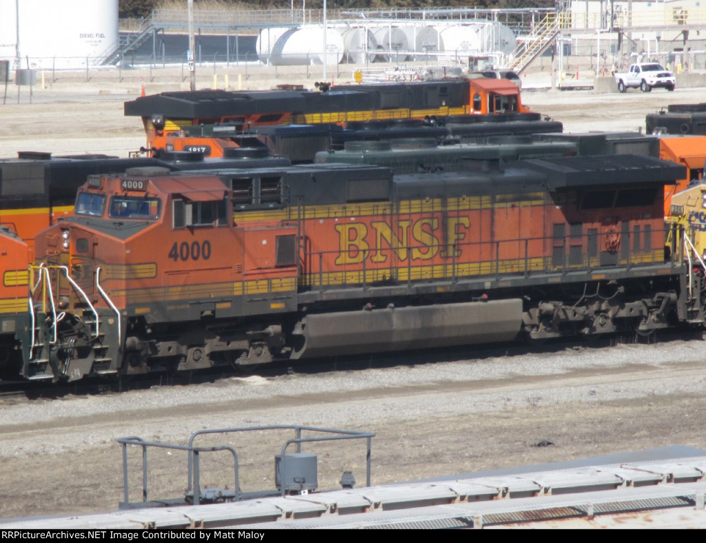 BNSF 4000
