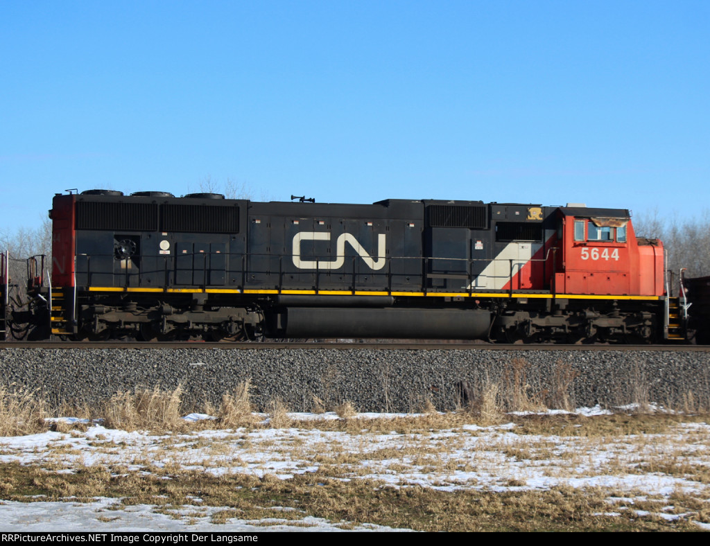 CN 5644