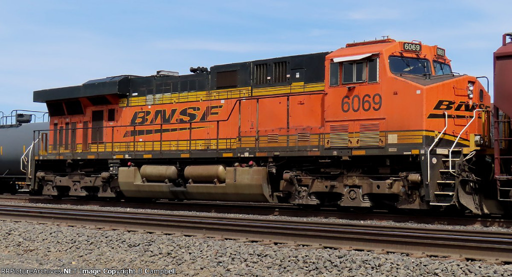 BNSF 6069